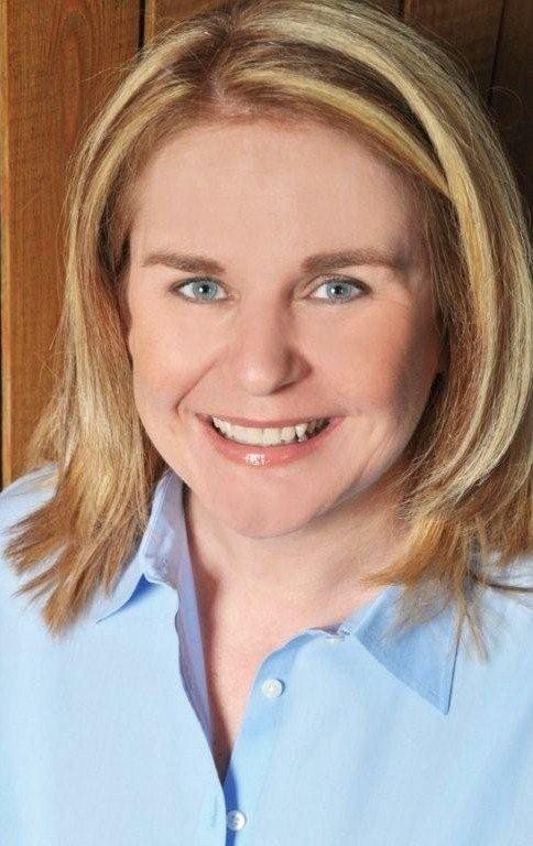 Dumped By A Chain-Owned Newspaper, A Determined Reporter Takes To The ...